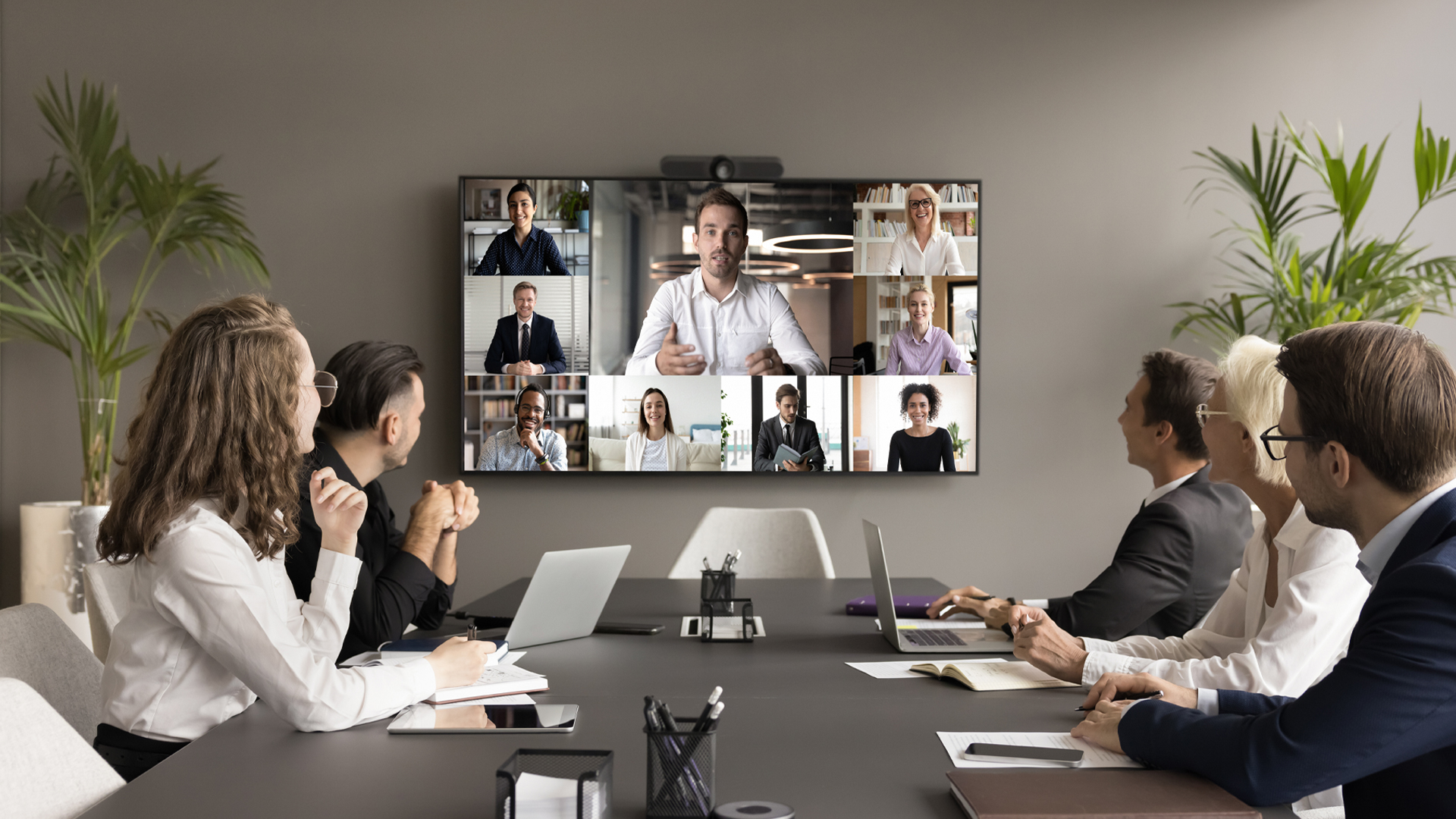 What is UCaaS? Continuant's guide to Unified Communications as a Service